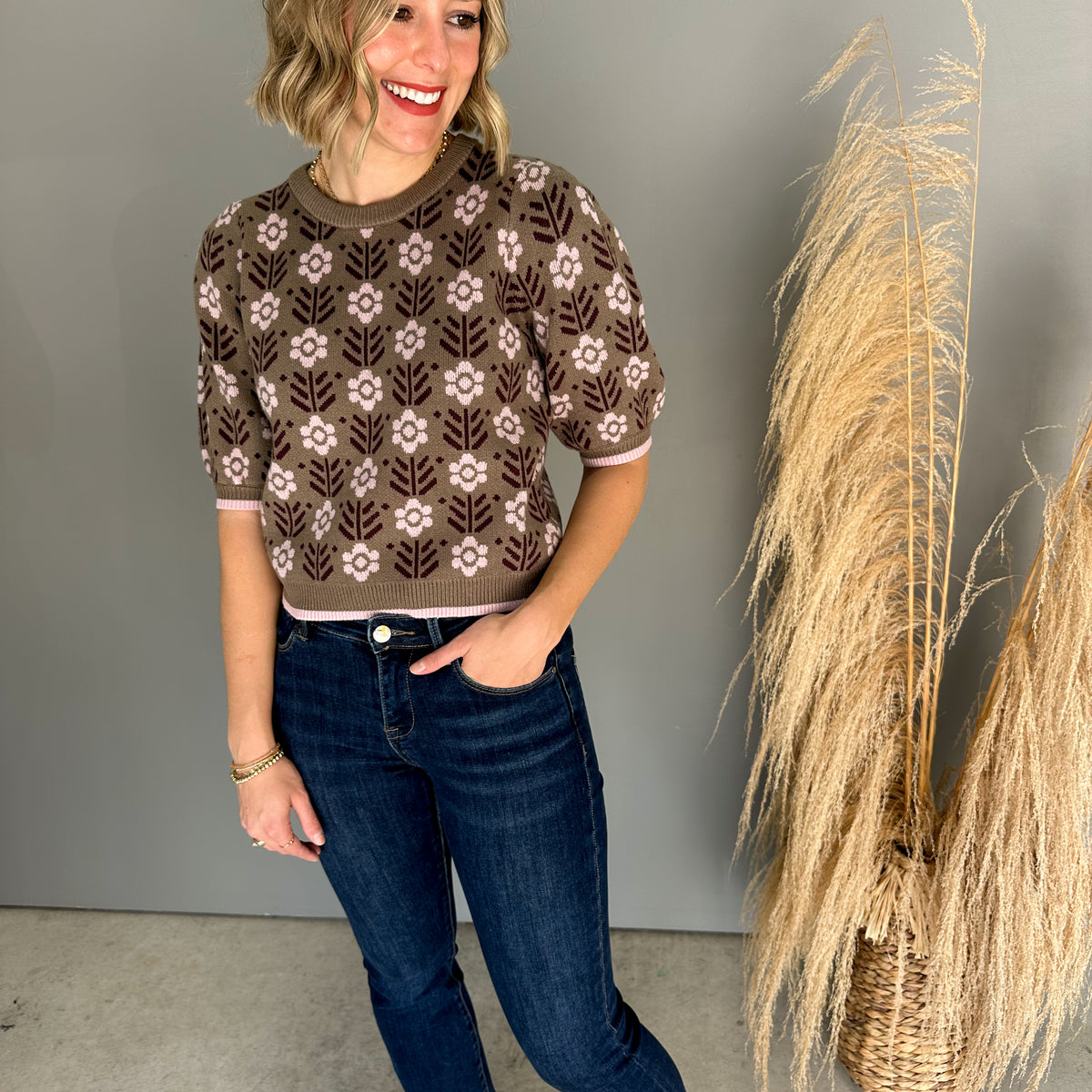 The Cynthia Sweater (Olive) – The Well Clothing Boutique