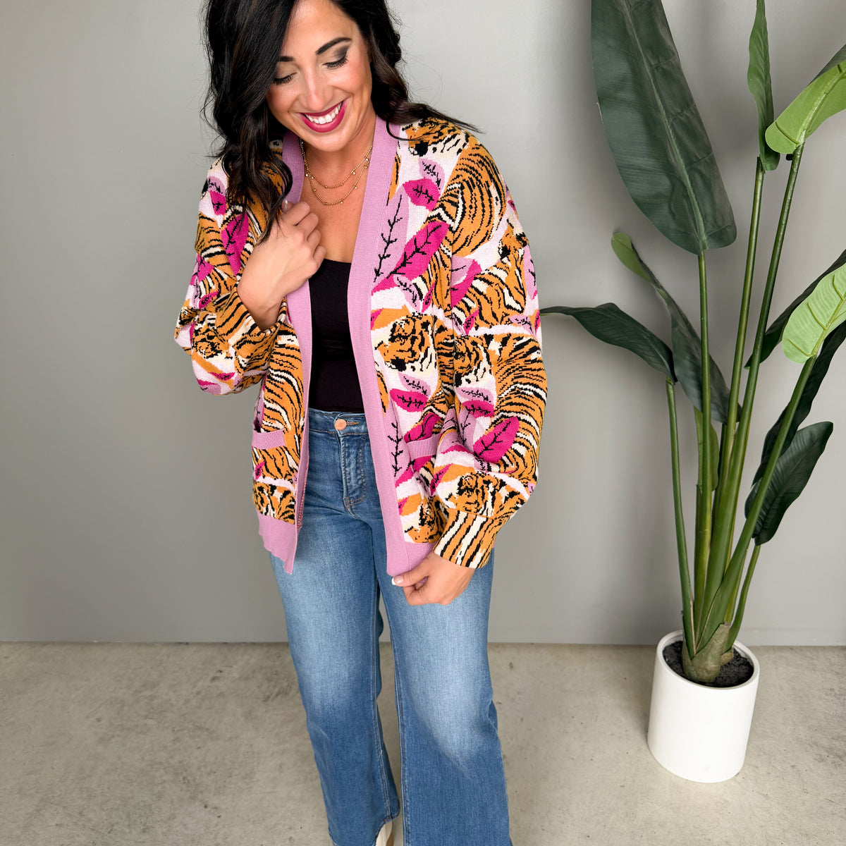 The Colsen Tiger Cardigan – The Well Clothing Boutique